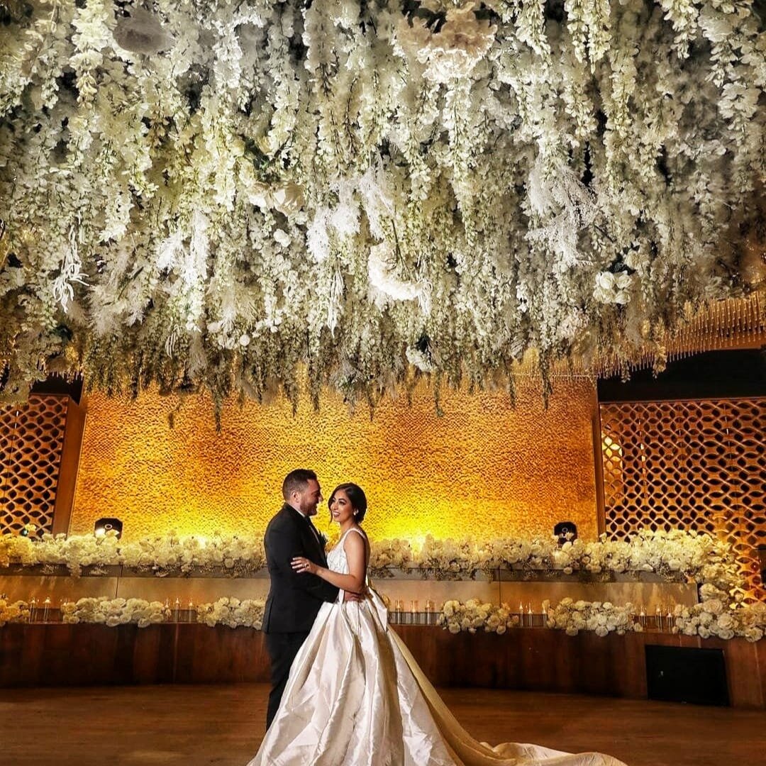 Snow White Flowers For Wedding